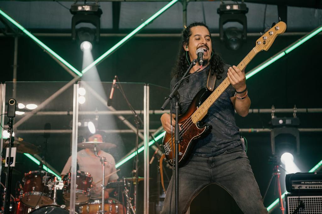 “Desvelada”: Músico regional brinda homenaje a Gabriela Mistral a 134 ...