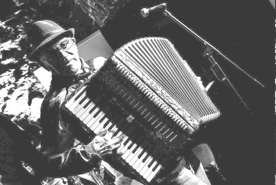 Pablo Alcayaga, deL grupo RAM, recuerda a Wilson Cuturrufo - Web Diario ...